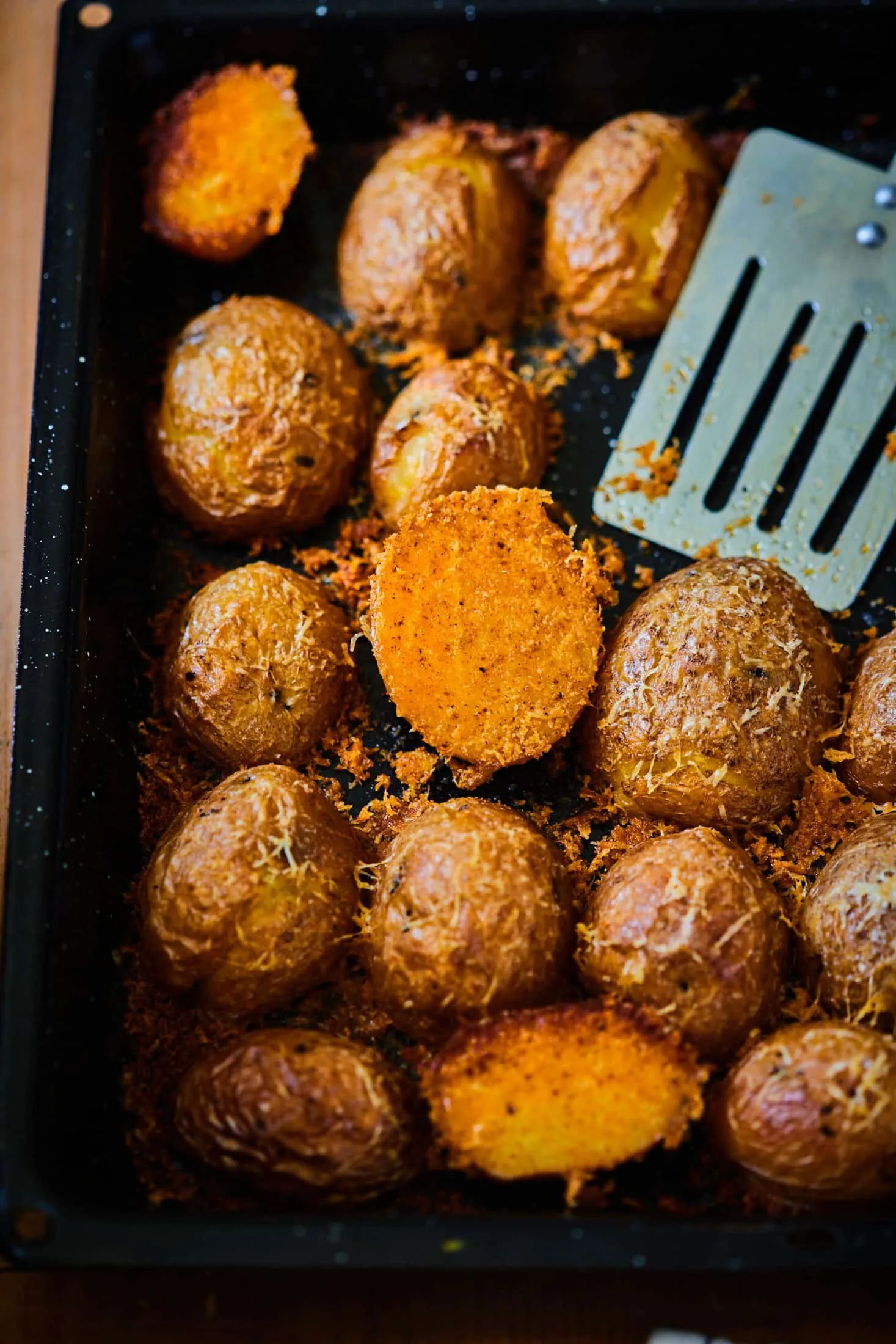 Ropogós parmezános krumpli recept | Street Kitchen